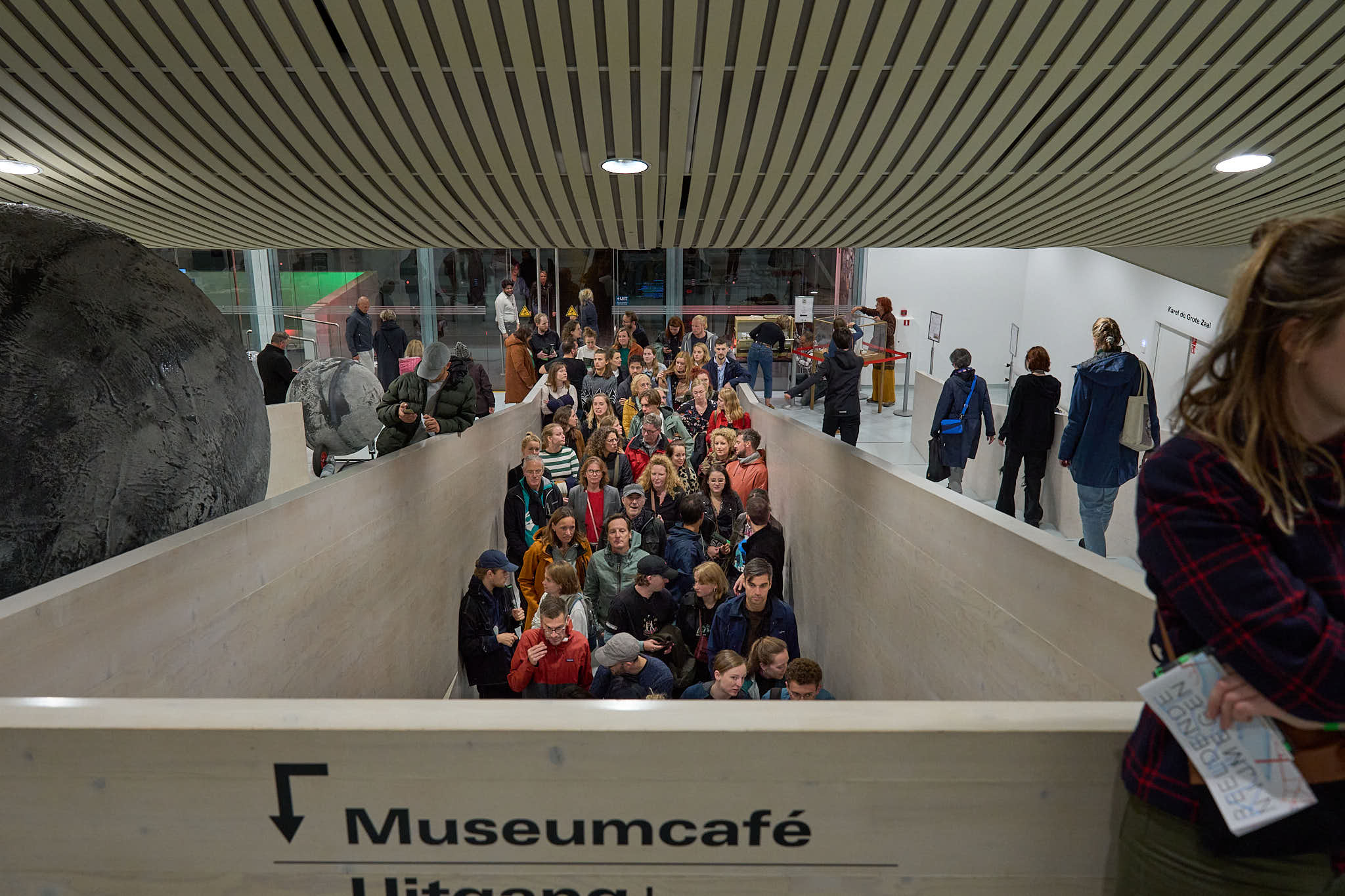 Zoekend naar een plek tijdens de Kunstnacht