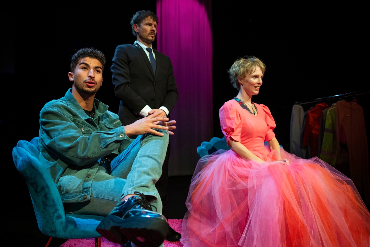 De zAAk A een ontregelende kijkervaring naar De Lindenberg